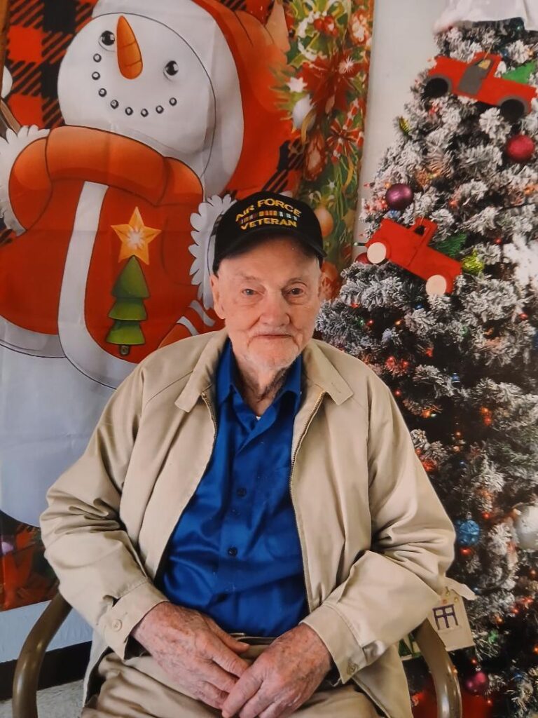 Hart Funeral Home - Corbin, Kentucky | Castle “Cat” Lee Lowe